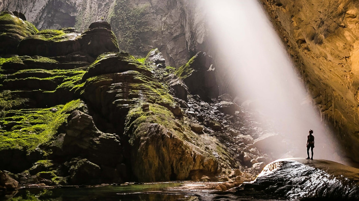 A Crack in the Mountain | Where to watch streaming and online in New ...