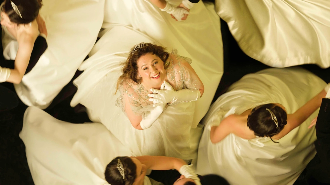 The Deb | Movie session times & tickets in Australian cinemas | Flicks