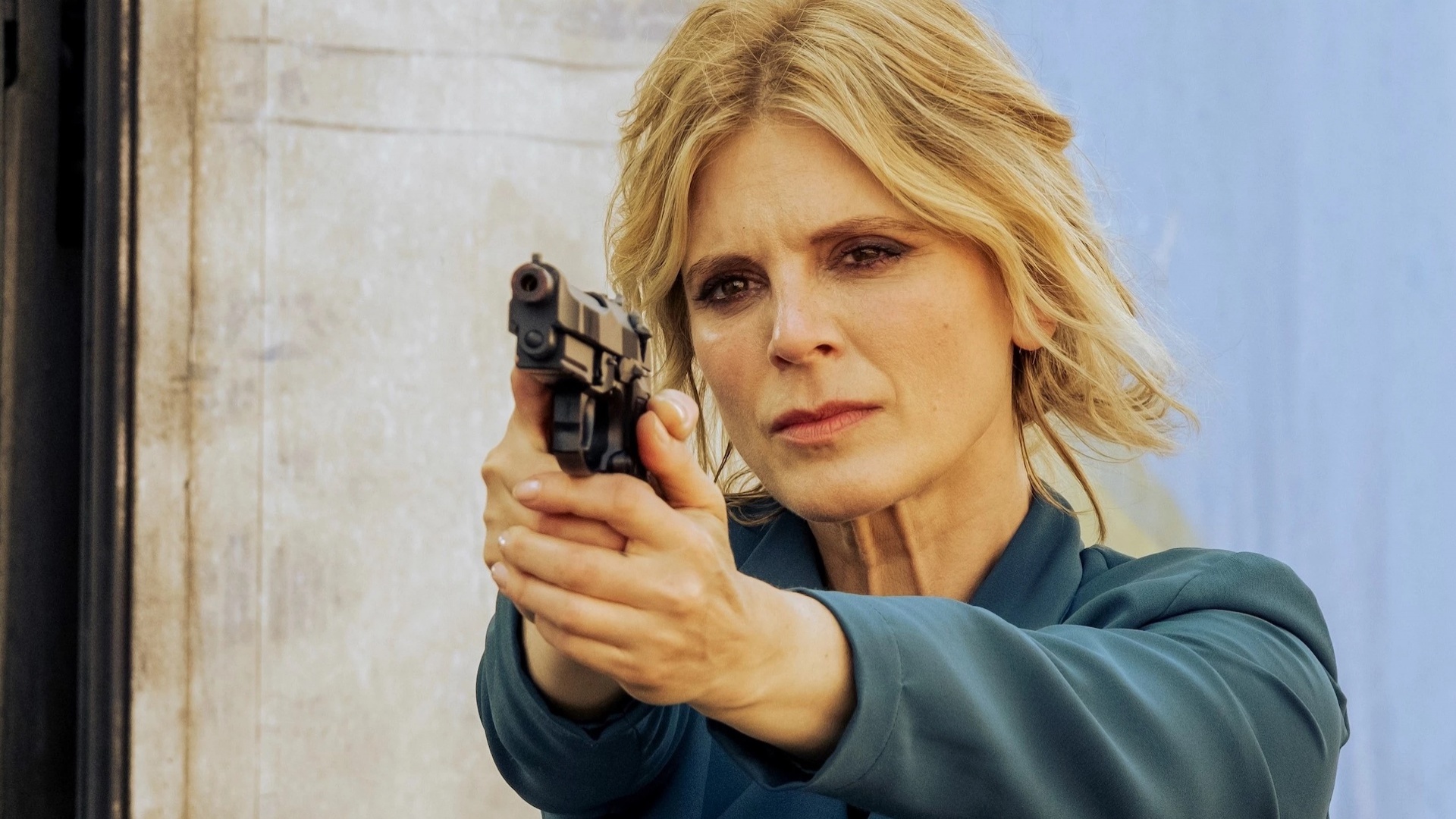 Signora Volpe: Season 1 | Where to watch streaming and online in ...