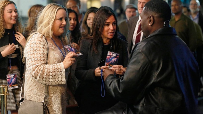 Better Things: Season 1 | Where to watch streaming and online in New ...